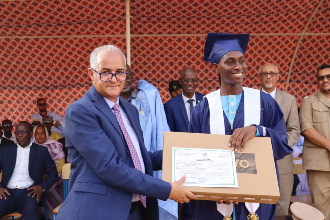 LE MESRS a présidé la cérémonie de fin d'année universitaire et de ...